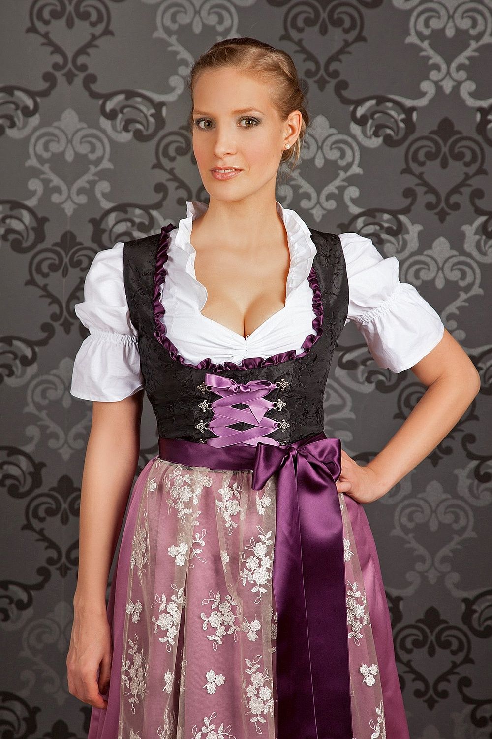 Midi Dirndl lila Alpentraum | 34 | EN121264-34