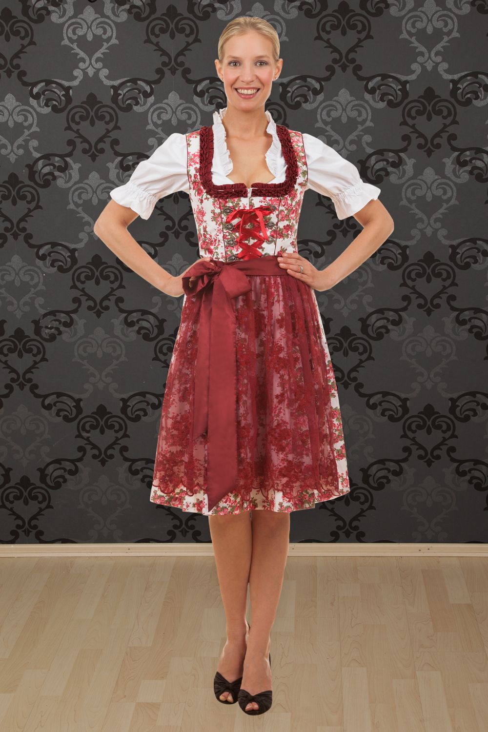 Midi Dirndl Estefania Blumen rot | 34 | EN121242-34