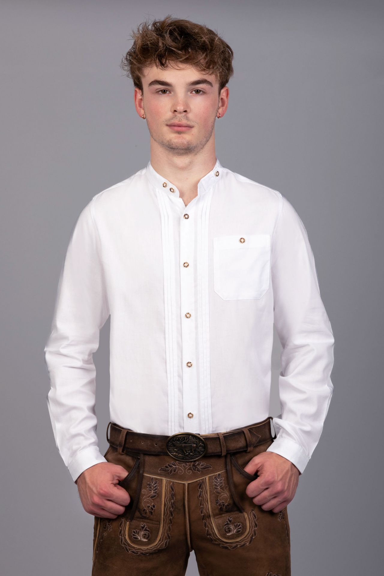 Lederhose Mit Weiem Hemd